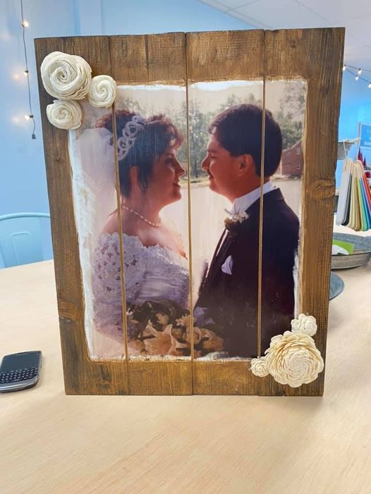 Photo pallet – Hammer and Stain - Inland Empire